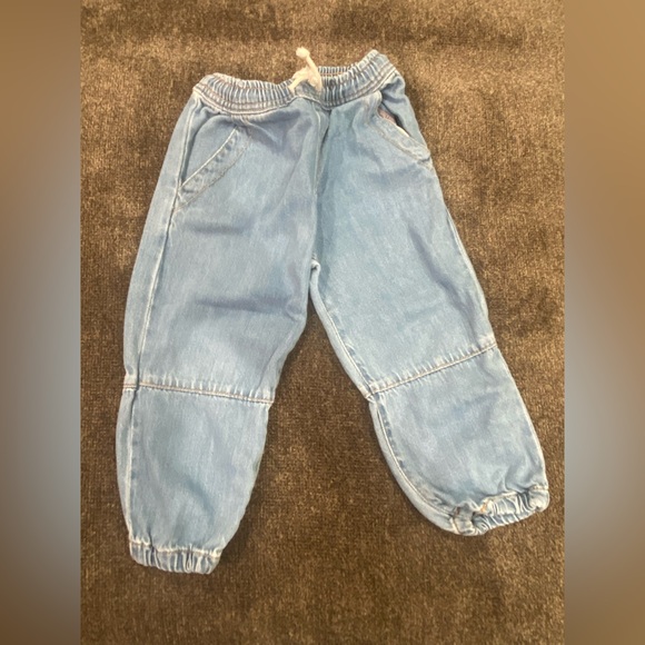 Zara | Bottoms | Zara Bubble Jeans Sz 34 | Poshmark